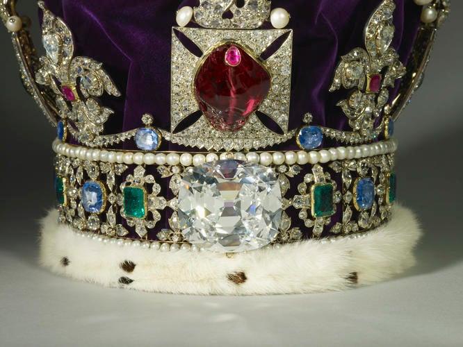 CORONATION JEWELS WITH IMAGES