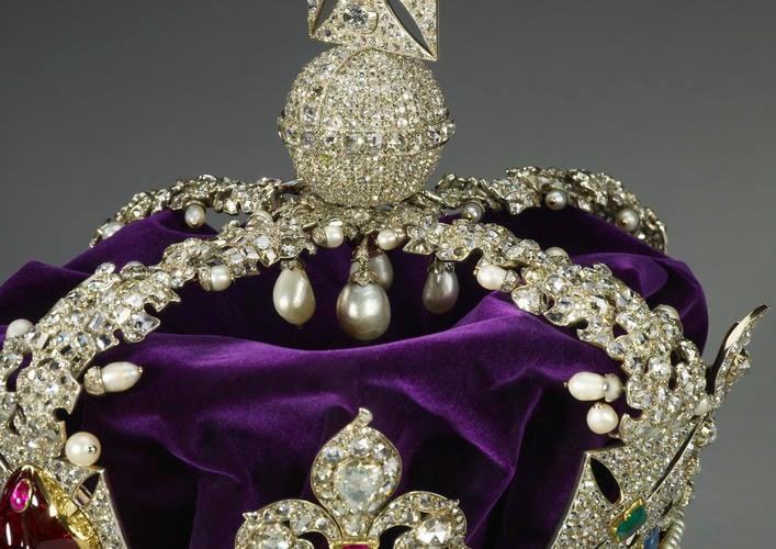 CORONATION JEWELS WITH IMAGES