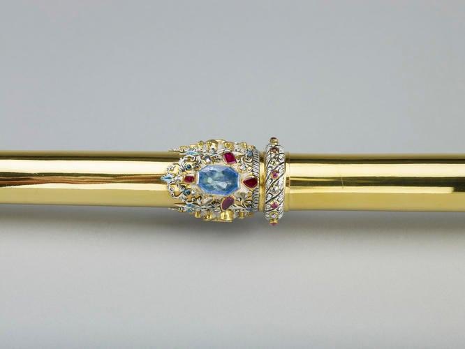 CORONATION JEWELS WITH IMAGES